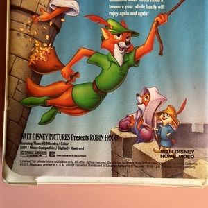 Disney | Media | Walt Disneys Robin Hood Vhs Tape Black Diamond Edition ...